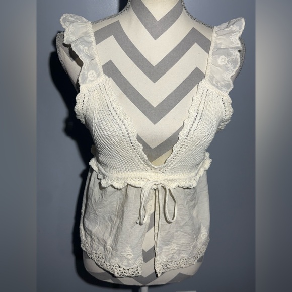 Zara | Tops | Zara Ivory Knit Top With Ruffles | Poshmark
